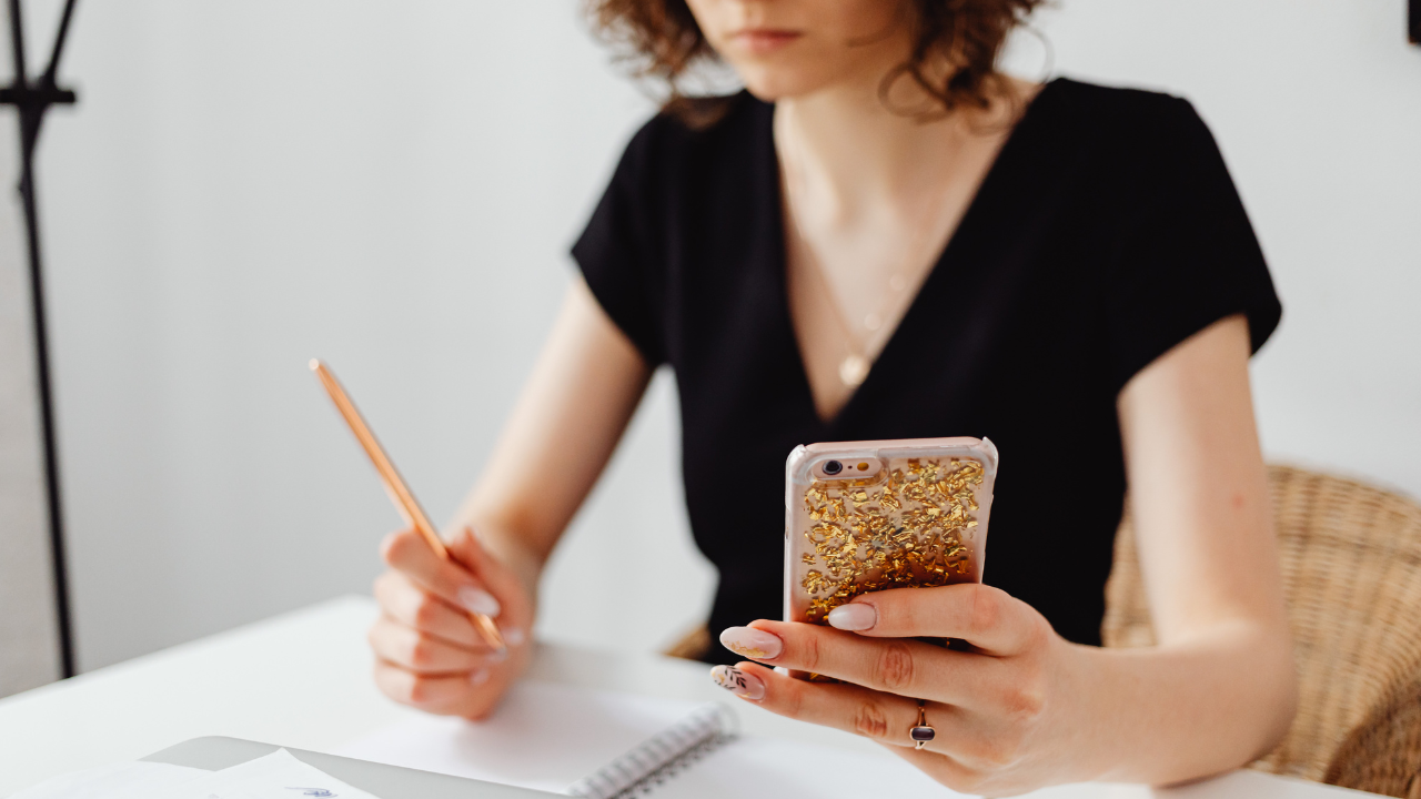 Mom Refuses To Let Daughter Go On School Trip, Even After She Raised ...