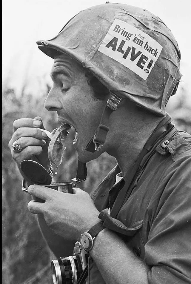 30 Foods That Powered Soldiers Through World War II – Garlic Soda