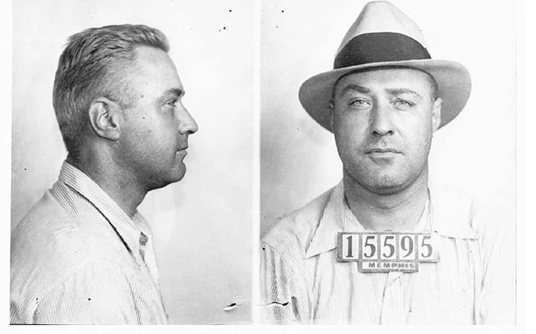 29 Infamous Inmates Who Once Called Alcatraz Home – Garlic Soda